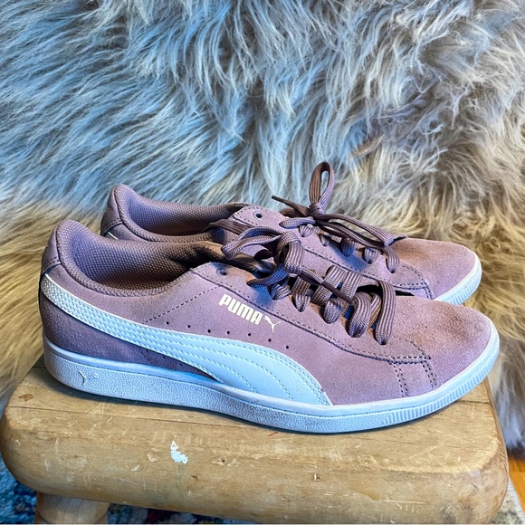 Puma | Shoes | Puma Classic White Stripe Suede | Poshmark